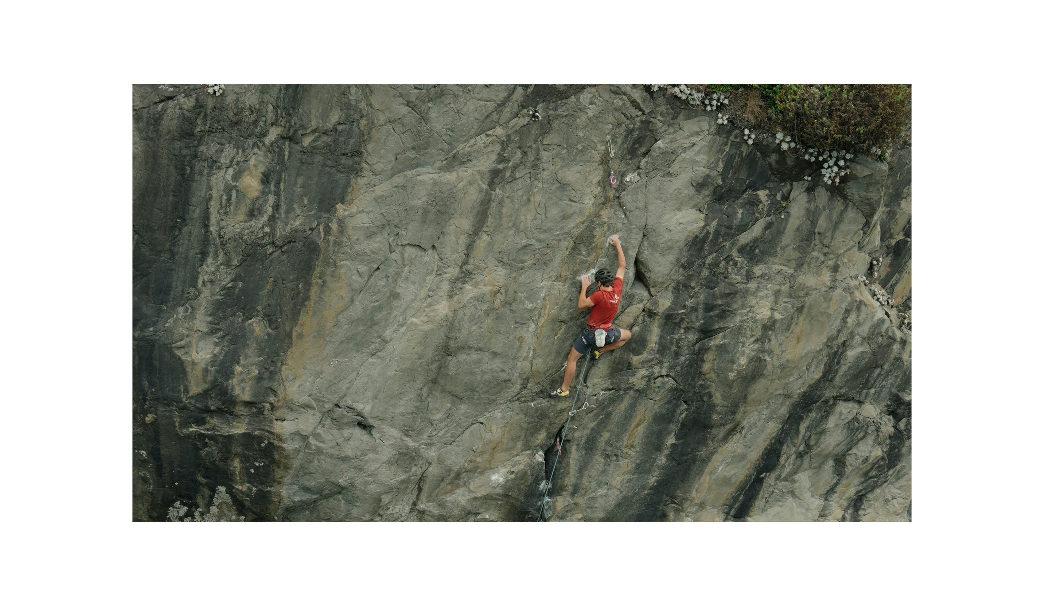 Connor Herson: Sending Blackbeard’s Tears (5.14c trad) – Black Diamond ...